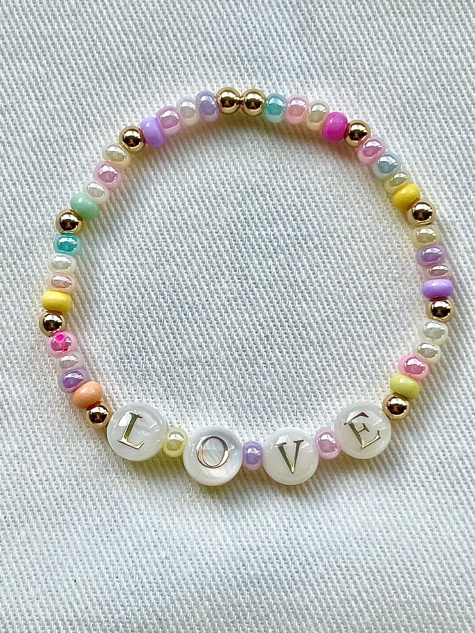 Pastel bead bracelet store